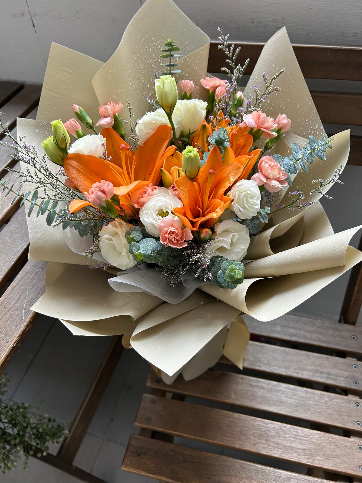 Seasonal Surprise Bouquet - Alpha | FLORAMOMENTS.SG Express Delivery
