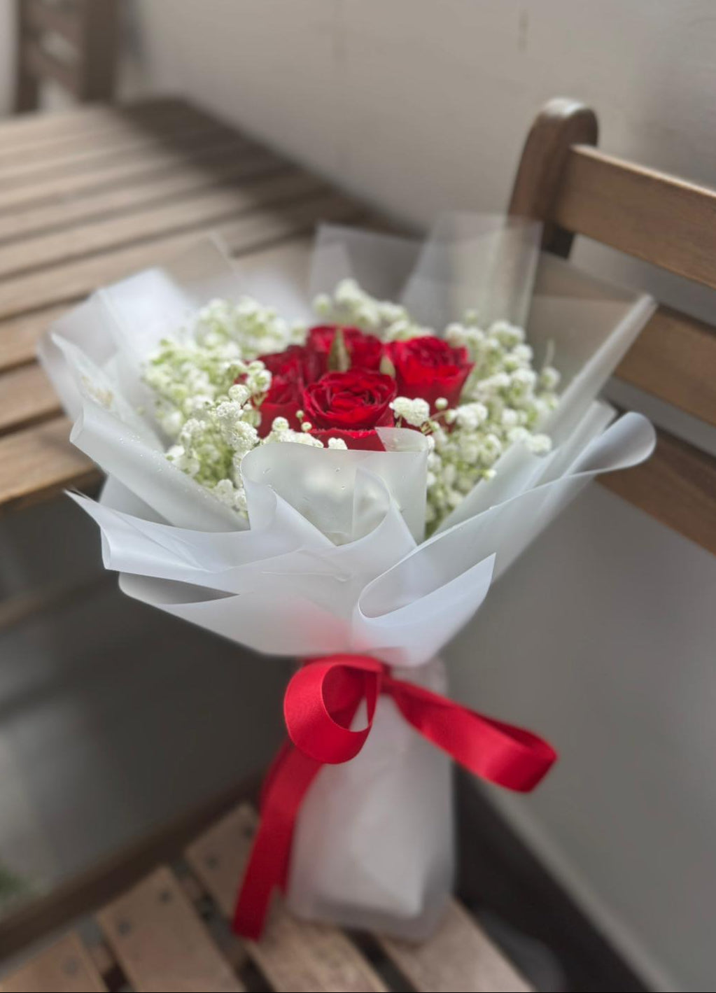 Seasonal Surprise Bouquet - Alpha | FLORAMOMENTS.SG Express Delivery
